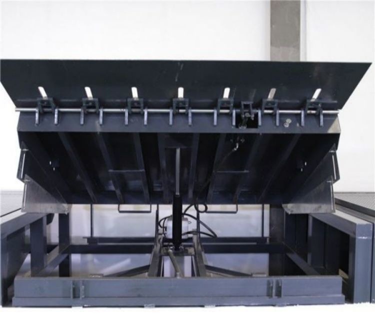 High Performance Hydraulic Dock Leveler Easy Operation CE ISO Approval